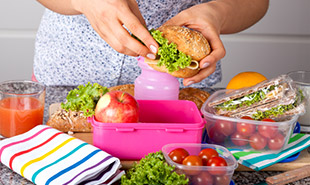 Lunch box safety | Cancer Council NSW